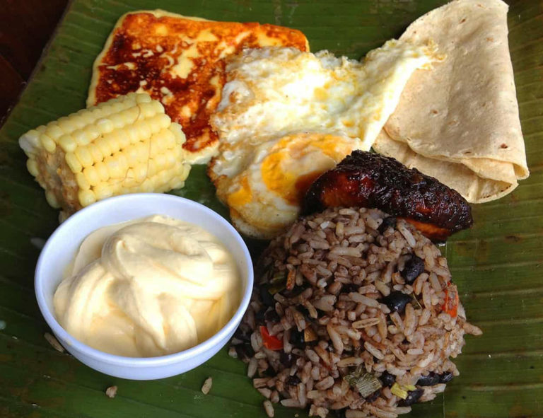 9 Must-Try Traditional Costa Rican Foods for Foodies and Travelers ...
